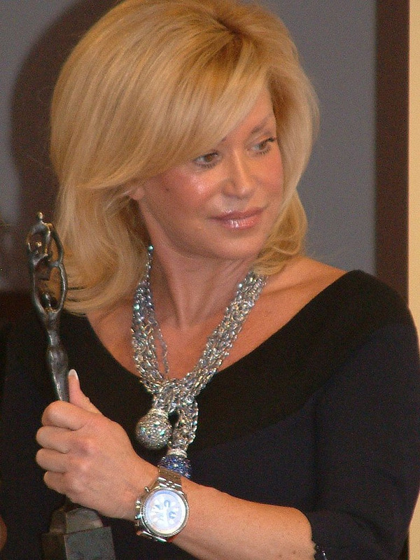 800px Connie — Postimages