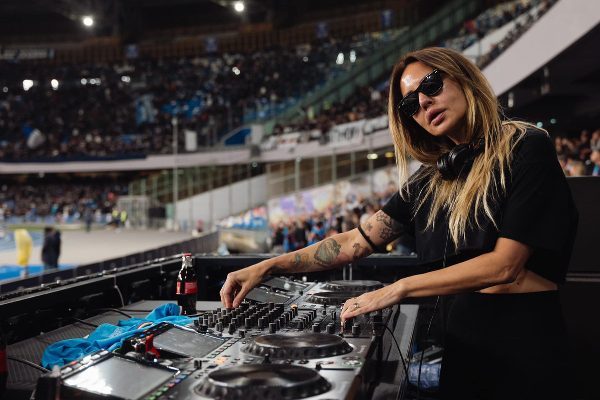 The 15 best female DJs in the World | Skiddle