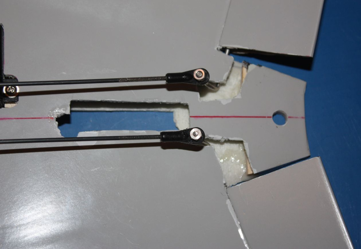 Horizontal stab with rudder servo hole cut out — Postimages