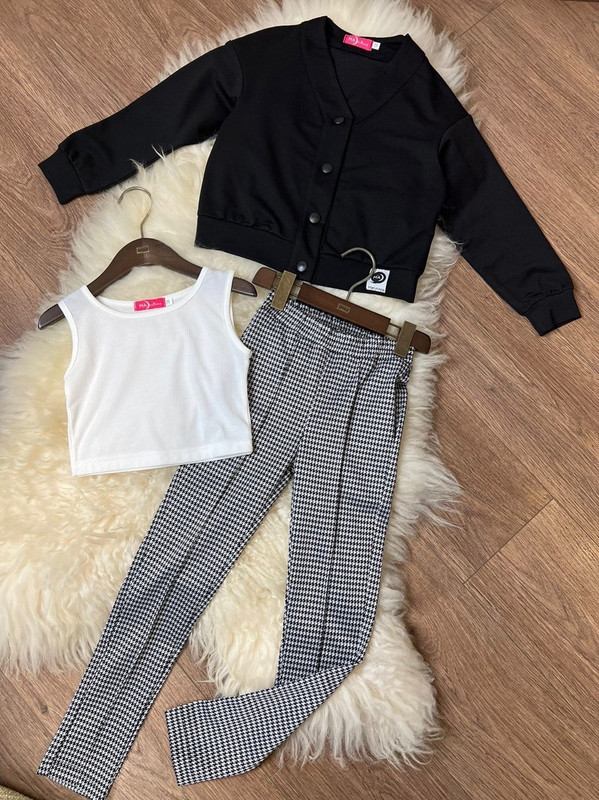 9 WXFBi G0 Zc — Postimages