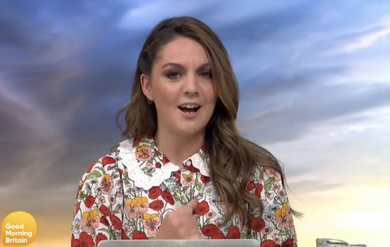 B7 AE5465 DE5 D 4 FFE A012 FE40 FA9 D16 FF — Postimages