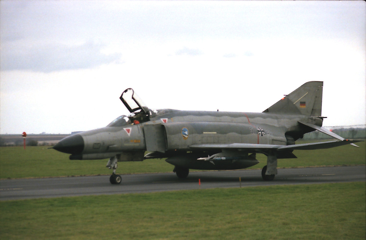WGAF JG-74 F-4F Phantom exchange 11Sqdn. Binbrook March 1985 ...