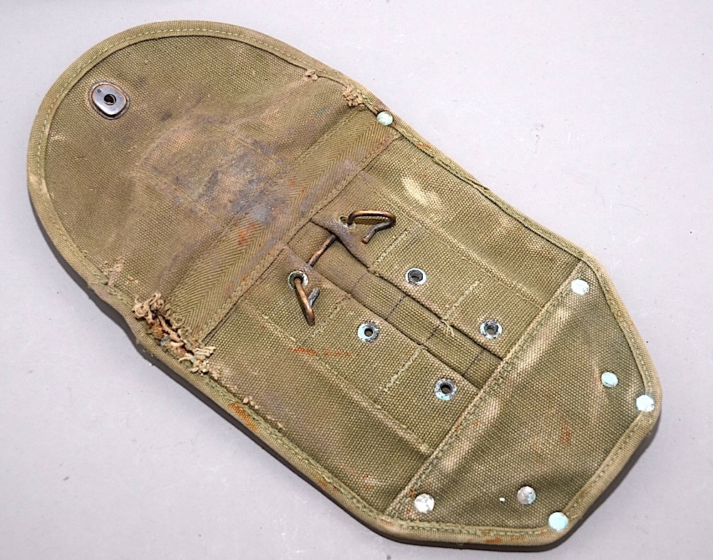 US Army Model 1943 shovel cover