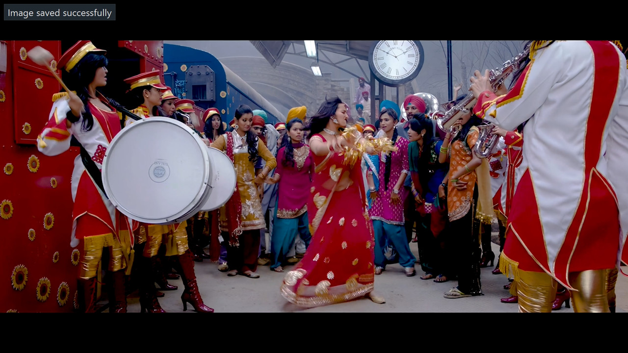 Sonakshi SInha Hot Rani Raja 4k Son Of Sardar mp4 snapshot 01 18 252 ...