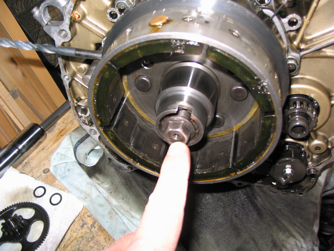 flywheel removal | Honda CX 500 Forum