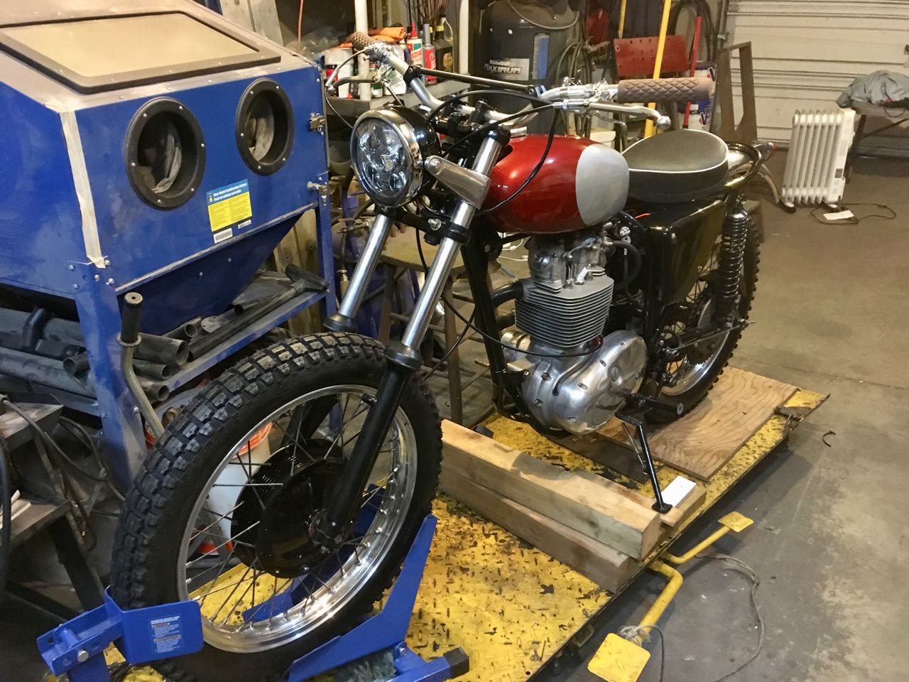 B44 2 with new headlignt front left — Postimages