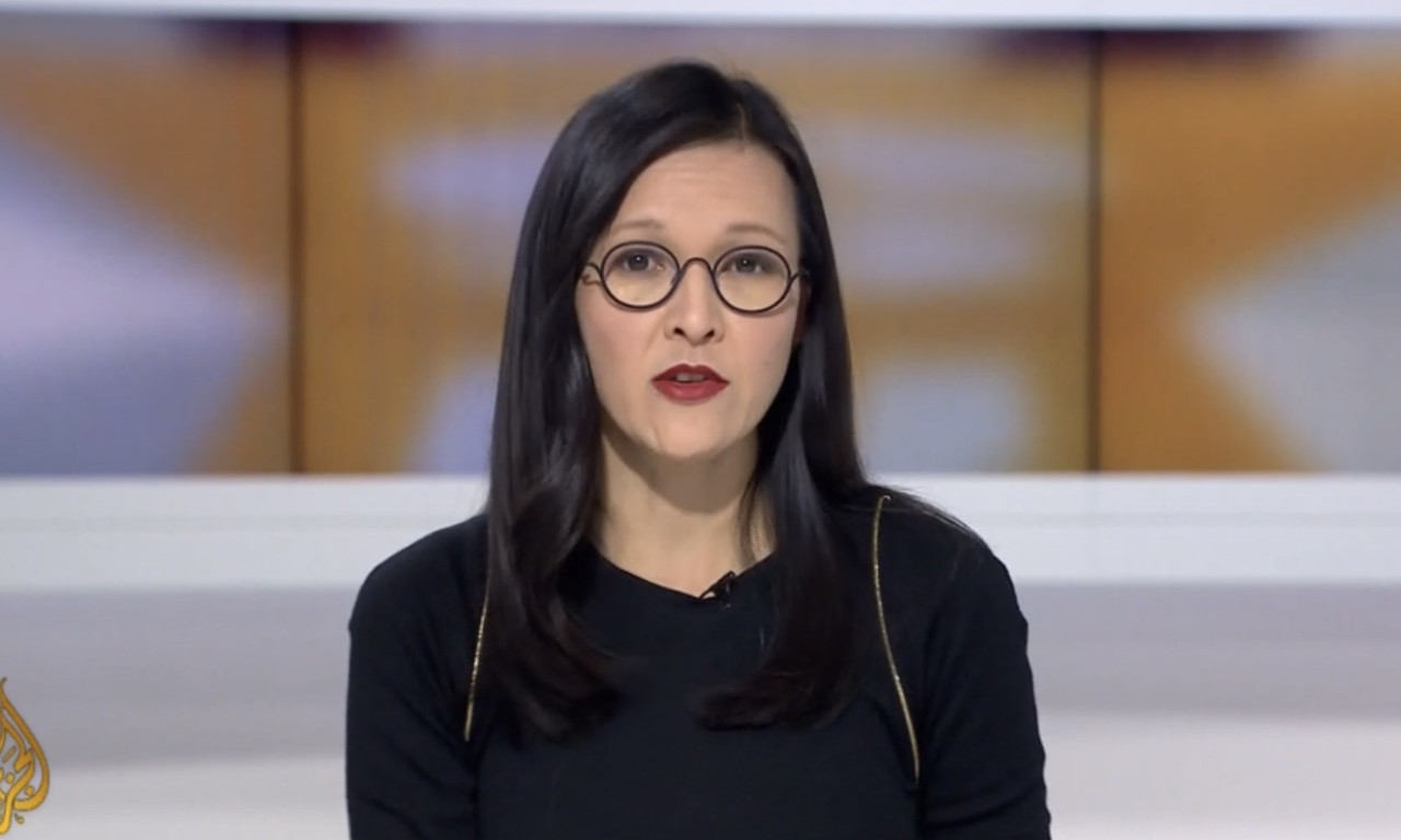 018 E14 CA ED87 4 E3 F BF9 F 48 B07 E6 DBC92 — Postimages