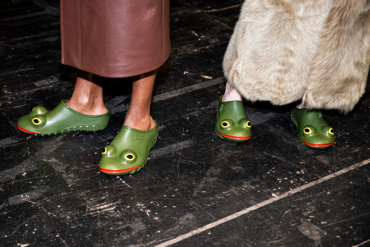 JW Anderson x Wellipets, le clogs dell'estate 2023 - Wondernet Magazine