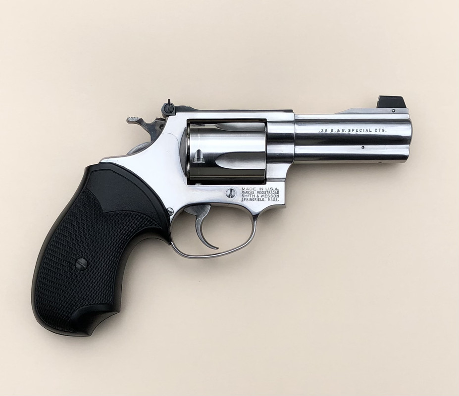 Revolvers Rule! - 24hourcampfire