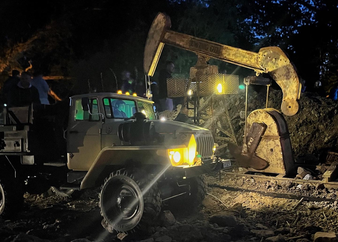 E6 B9 F4 C2 A10 F 409 A 847 E 350 BFCC35 CC4 — Postimages