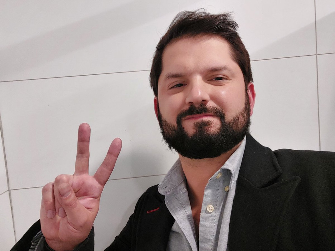 E4ik M9 AWYAELH7h — Postimages