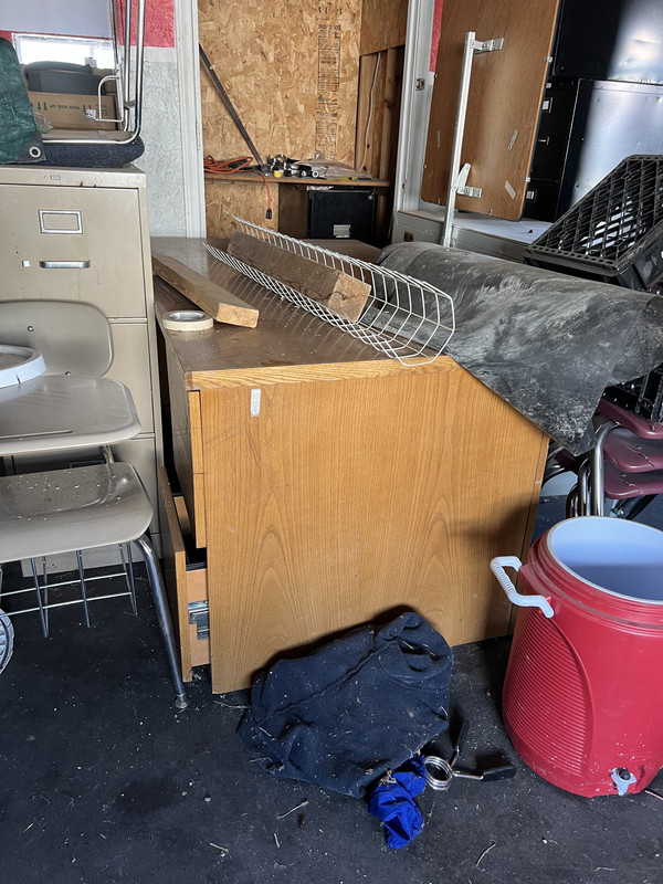 Wooden Teacher Desk — Postimages