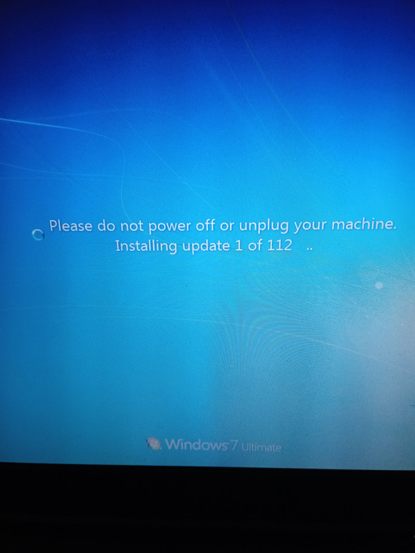 Ummmmm...is this normal? : r/windows