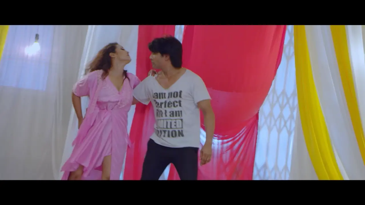 f 228 — Postimages