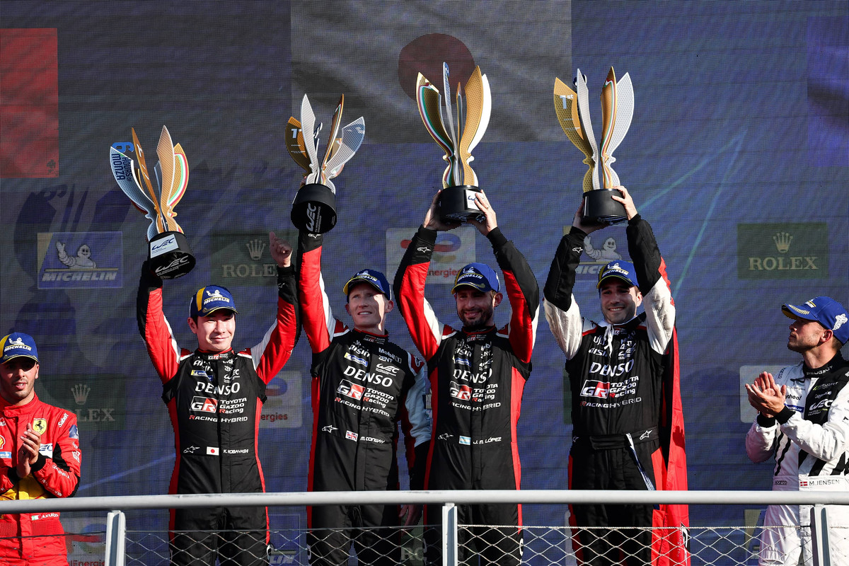 2023 WEC I 3001 Podium HYPERCAR 016 — Postimages