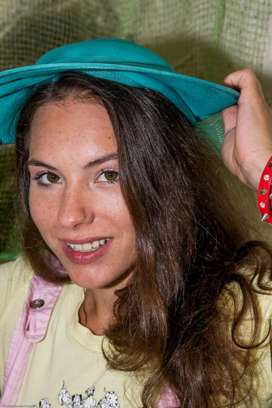 can059 ROK 305645011 — Postimages