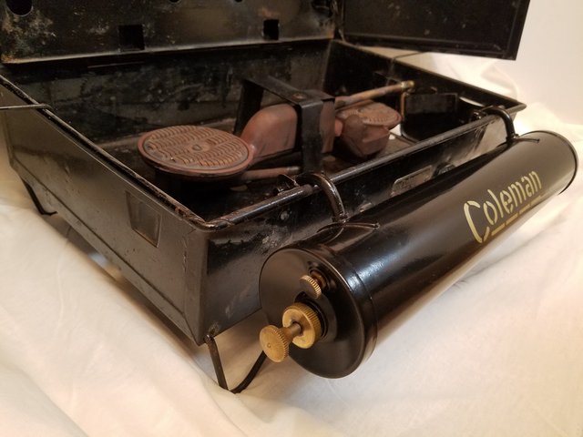 No. 2, Camp Stove, 1924-1926, USA - The Coleman Collectors Forum