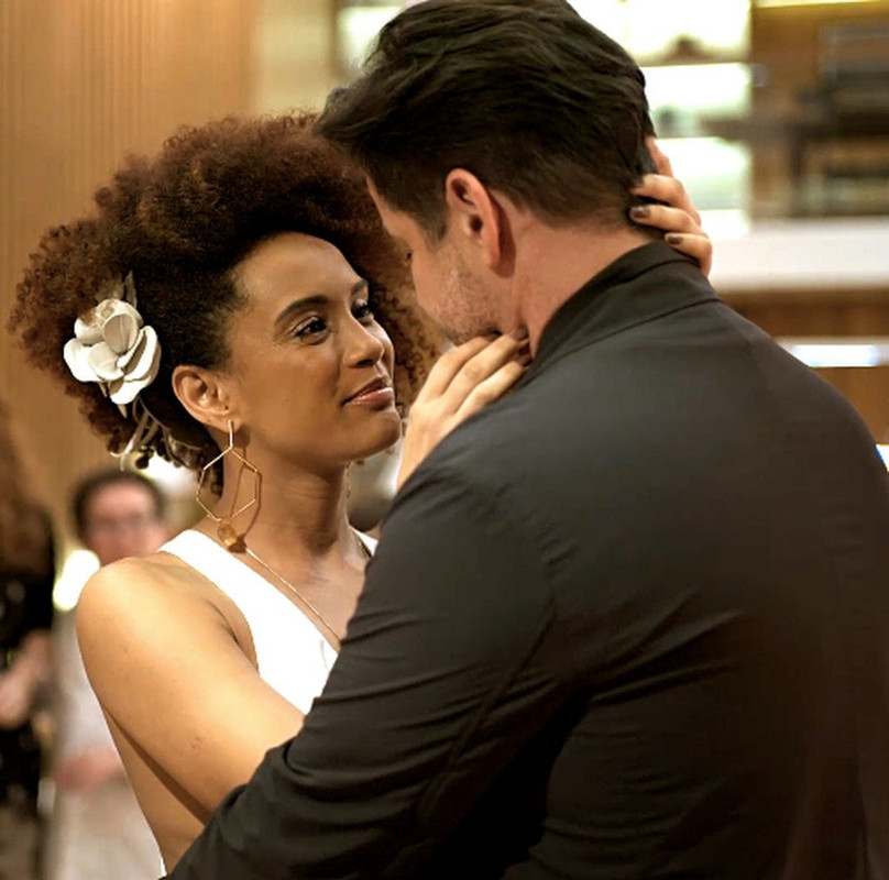 BB38 B374 C902 4949 8 AA2 B665 FEF84 E03 — Postimages