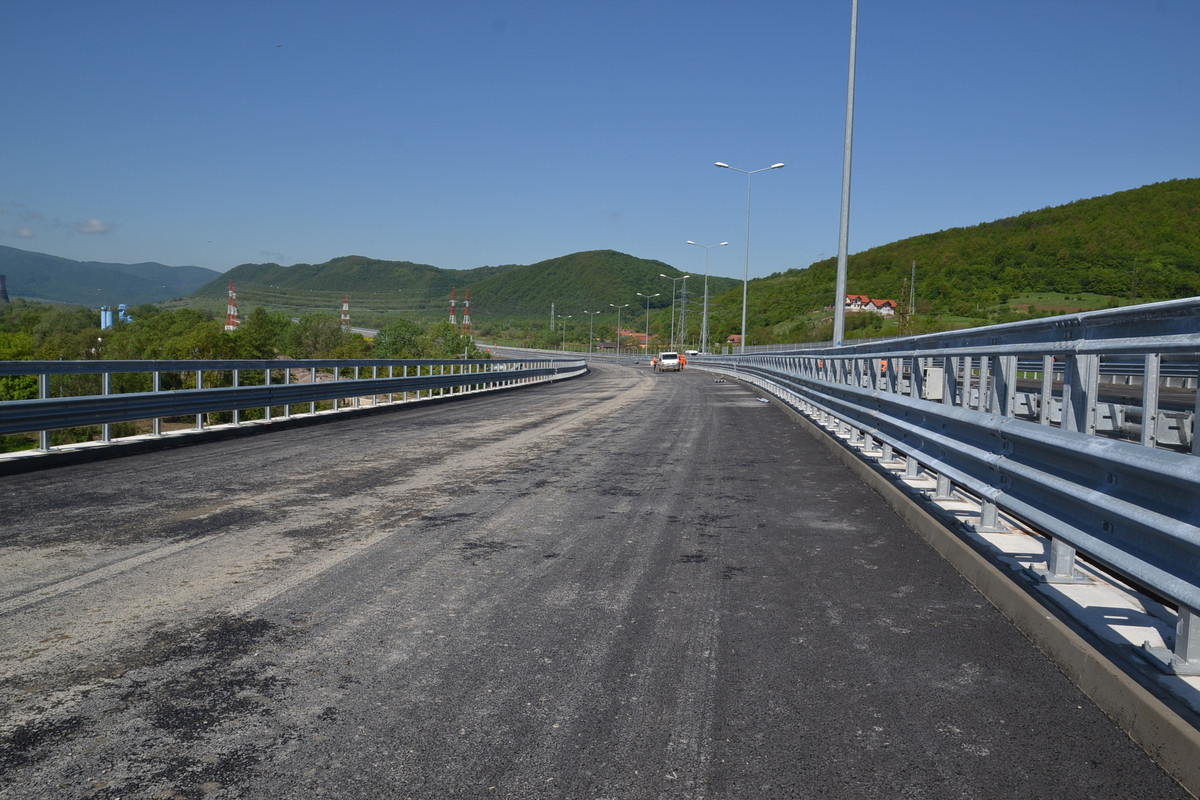 DSC 3210 — Postimages