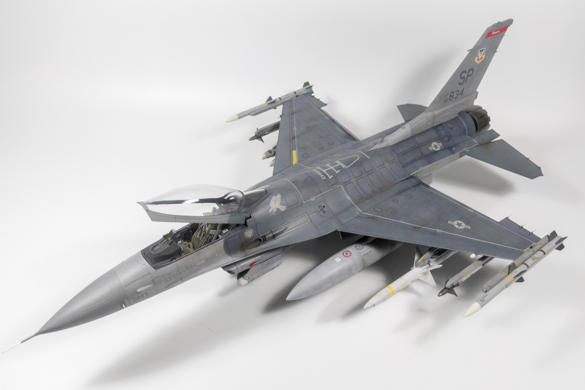 1/32 Tamiya F-16CJ - Ready for Inspection - Large Scale Planes