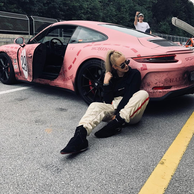 9d1411d52b98020f8568221b8f6914b1 — Postimages