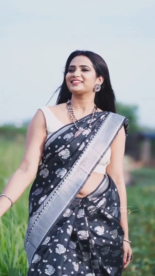 Saranya Aanand Sexy Navel mp4 snapshot 00 03 305 — Postimages