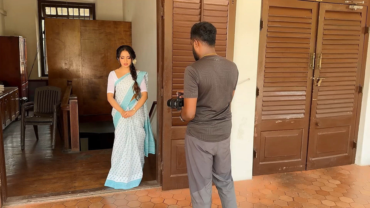 Ishaani Krishna Deep Navel Photoshoot mp4 snapshot 00 41 187 — Postimages