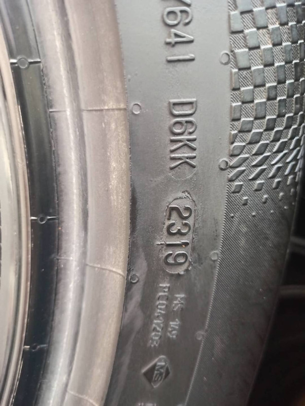 EF779 E7 E 5 B81 4689 9 E84 AC4 D2 B682998 — Postimages