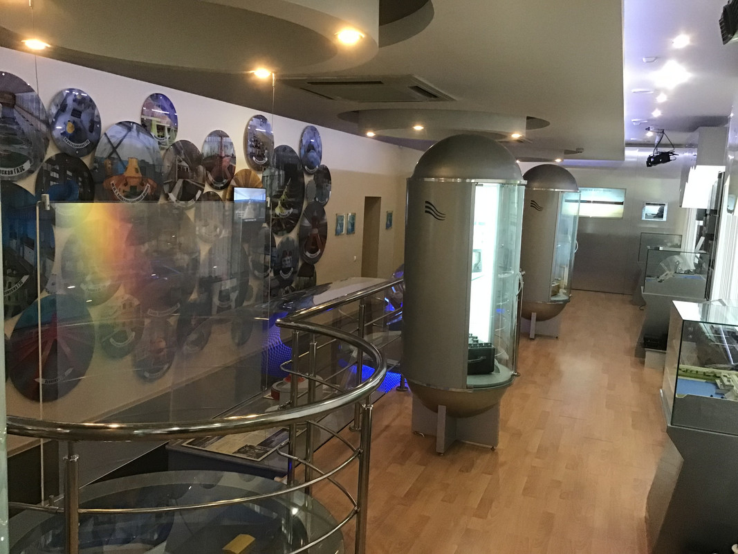 C123 F448 ACA1 47 FE 8 EC2 51 BC47947129 — Postimages