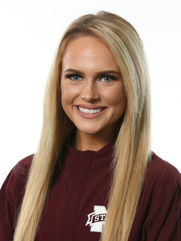 St Clair Brylie 091019 SB BW0172 — Postimages