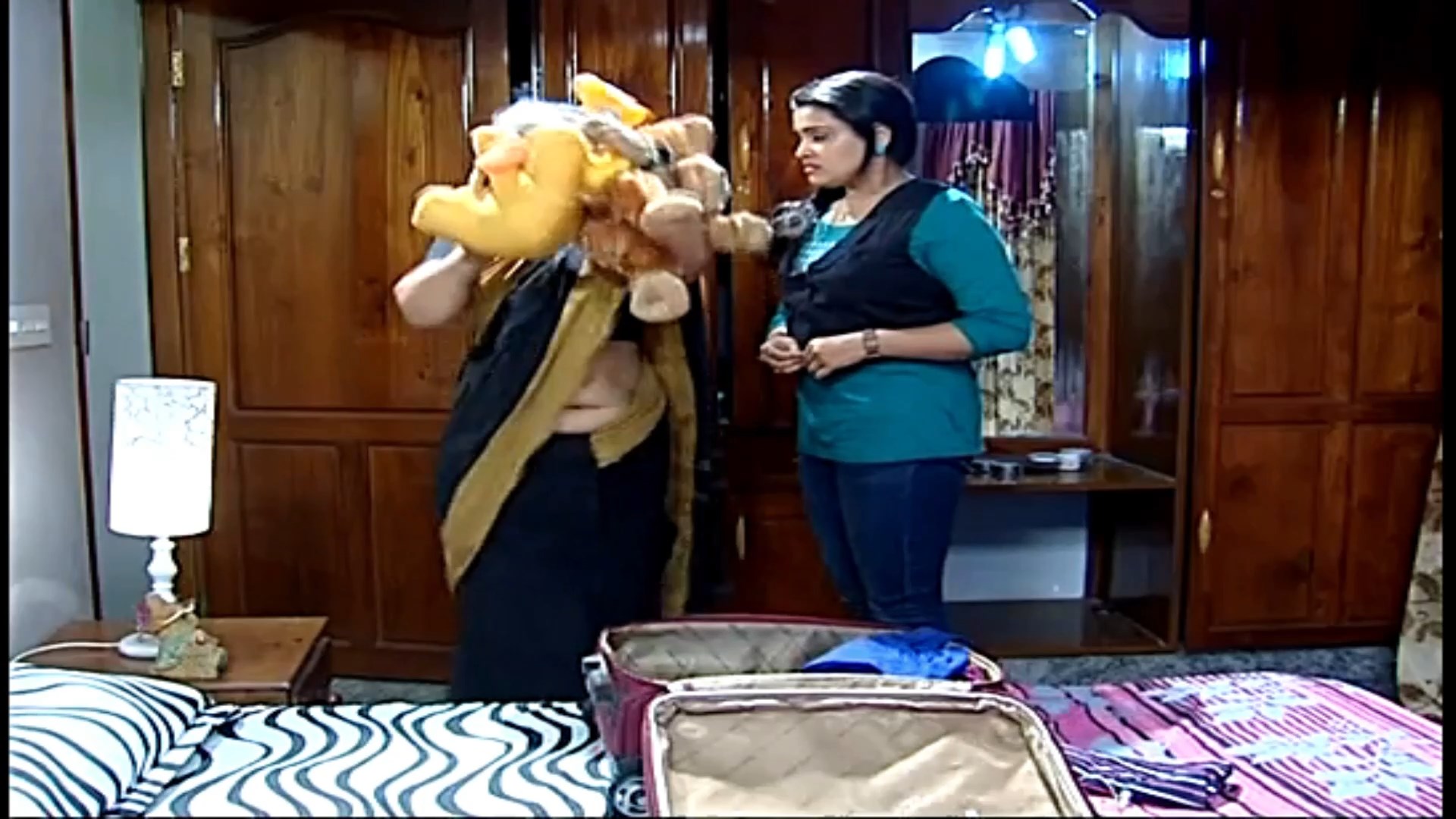 Roopashree Big Navel Slips mp4 snapshot 00 00 918 — Postimages