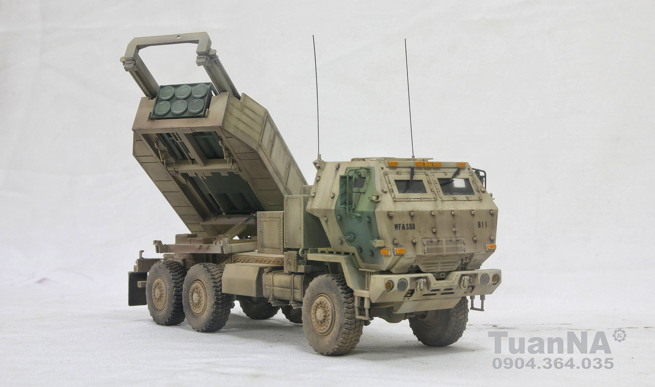 1/35 M-142 High Mobility Artillery Rocket System (HIMARS) - Ready for ...