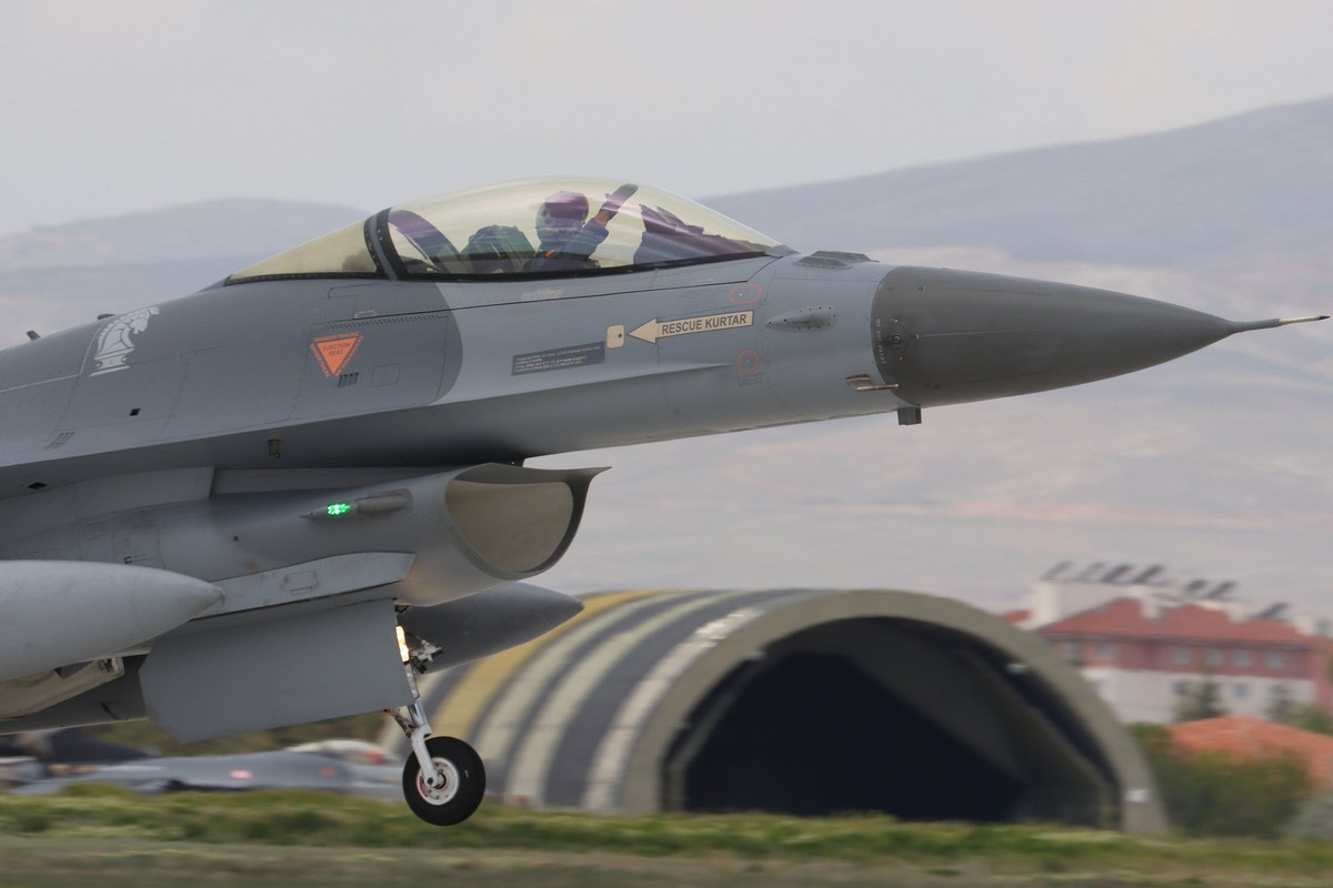 IMG 3852 — Postimages