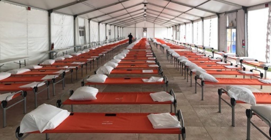 Refugio para migrantes en Nueva York cambia de ubicación por tormentas ... Refugio para migrantes en Nueva York cambia de ubicación por tormentas ...