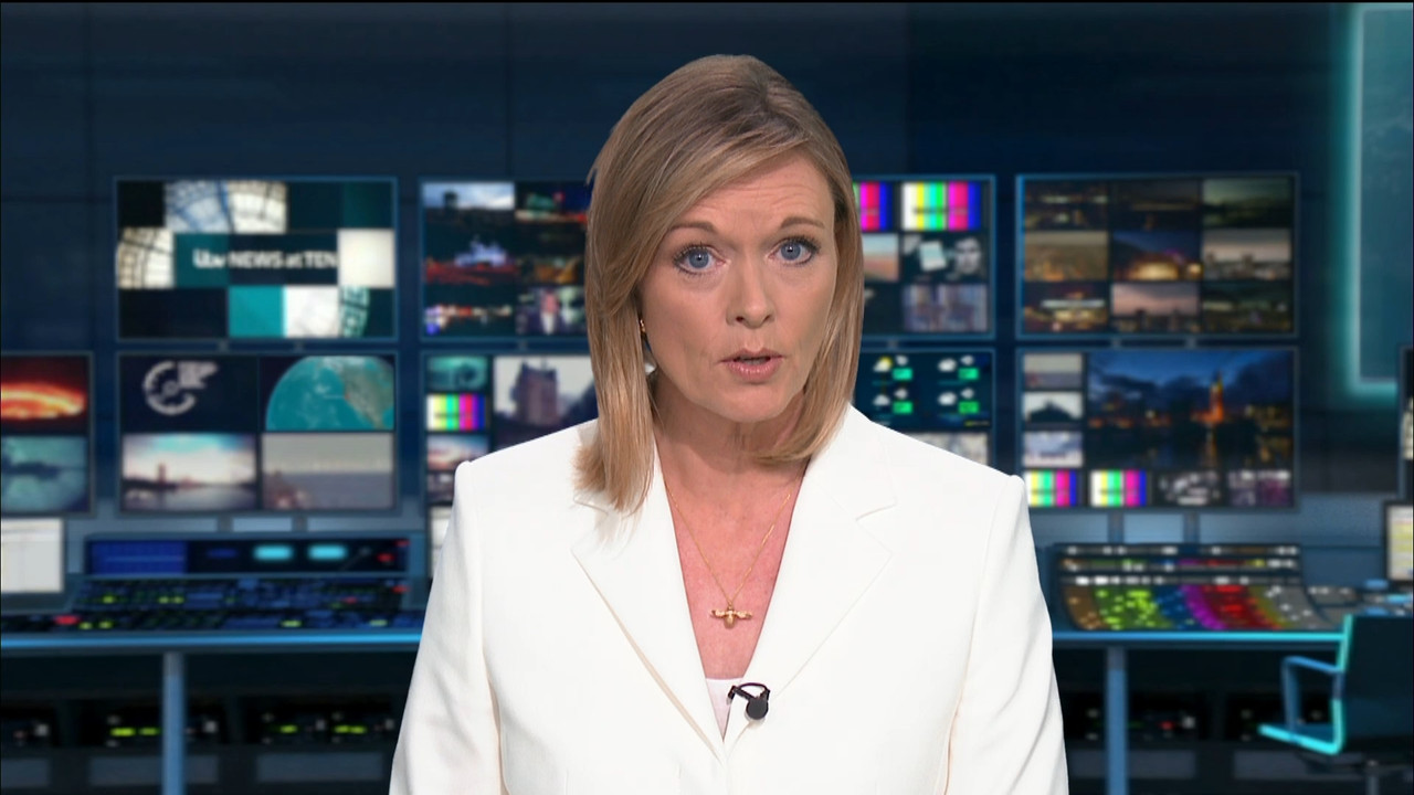 ITV News at Ten ITV HD 2021 03 11 ts snapshot 08 24 205 — Postimages