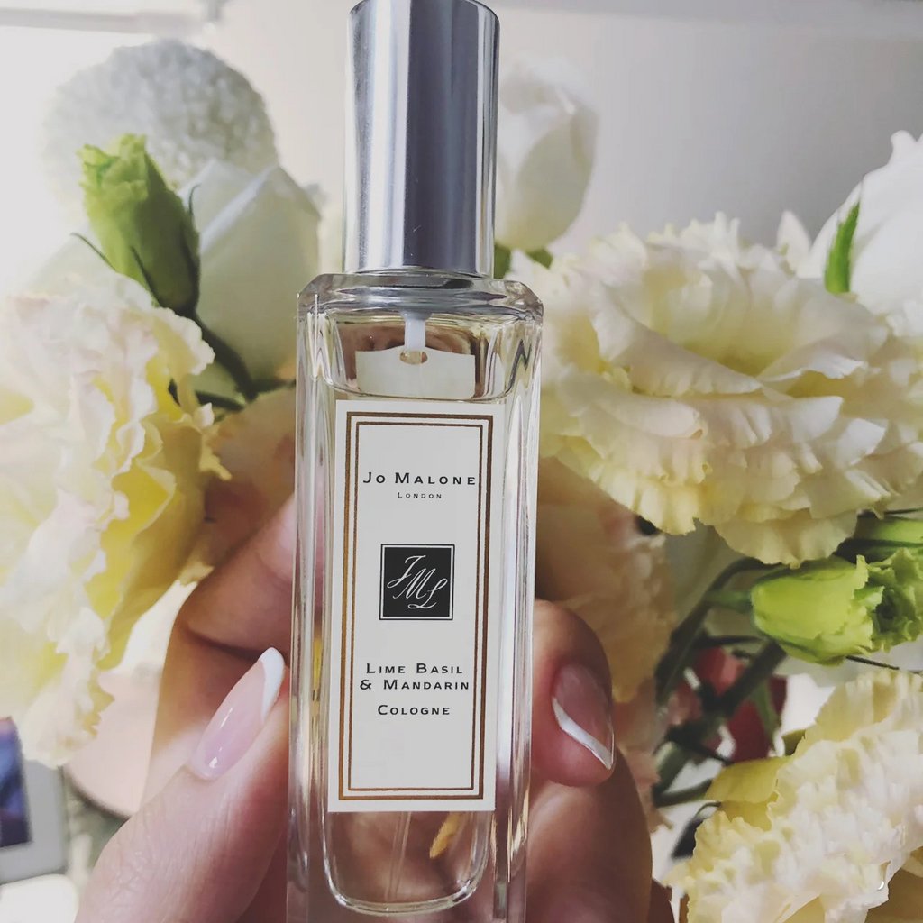 EB20 AAC1 9835 4 C81 A9 D2 888 CE0 E330 AC — Postimages