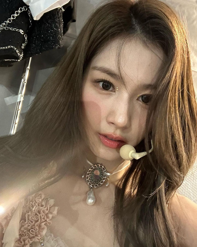 2023 05 04 m by sana post 2 — Postimages