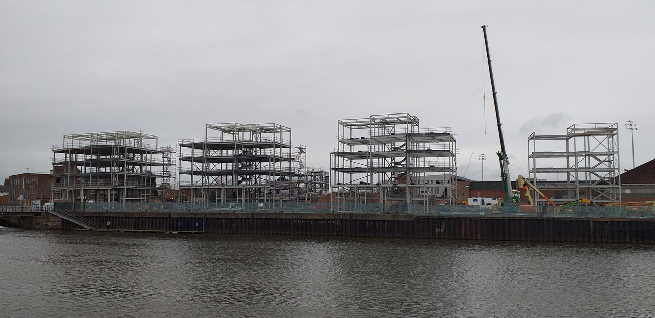 NOTTINGHAM | Trent Bridge Quays Phase 1 | 3 + 4 + 5 Floors | Up to 19m ...