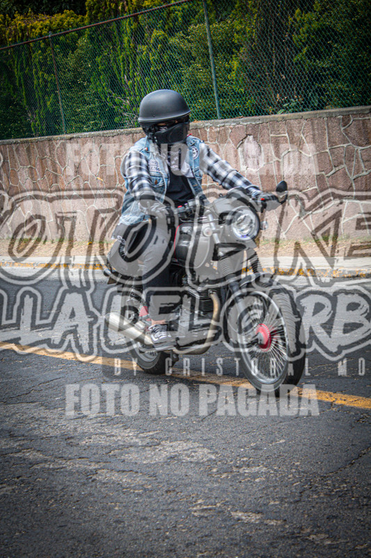 C 125 — Postimages