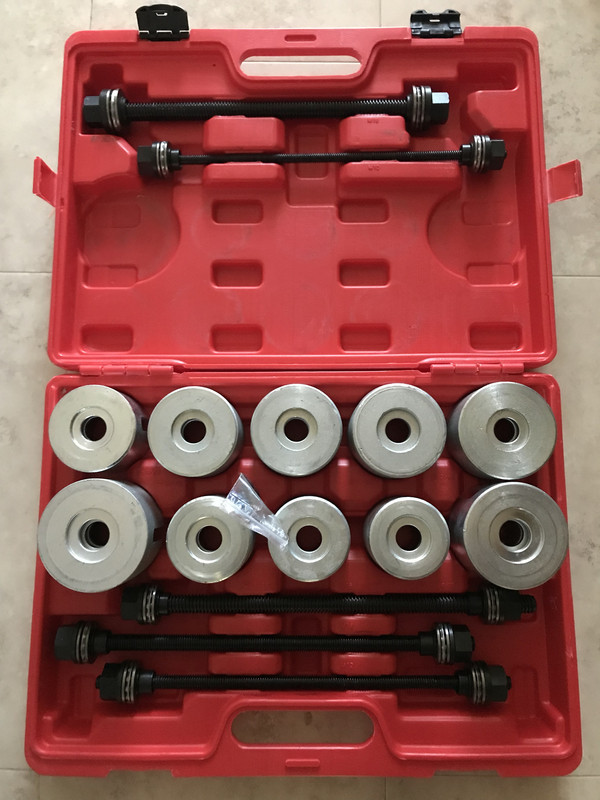 F11 520d DIY - Rear Lower Arm Balljoint Replacement - On the bench ...