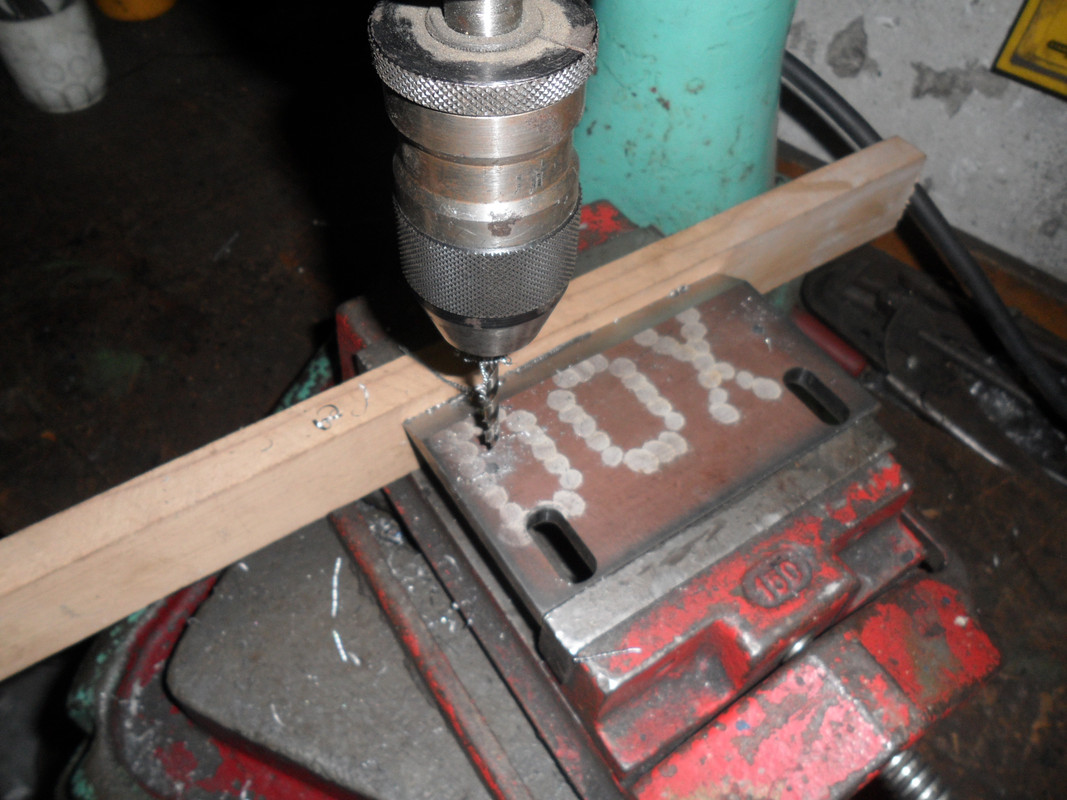 SAM 8330 — Postimages