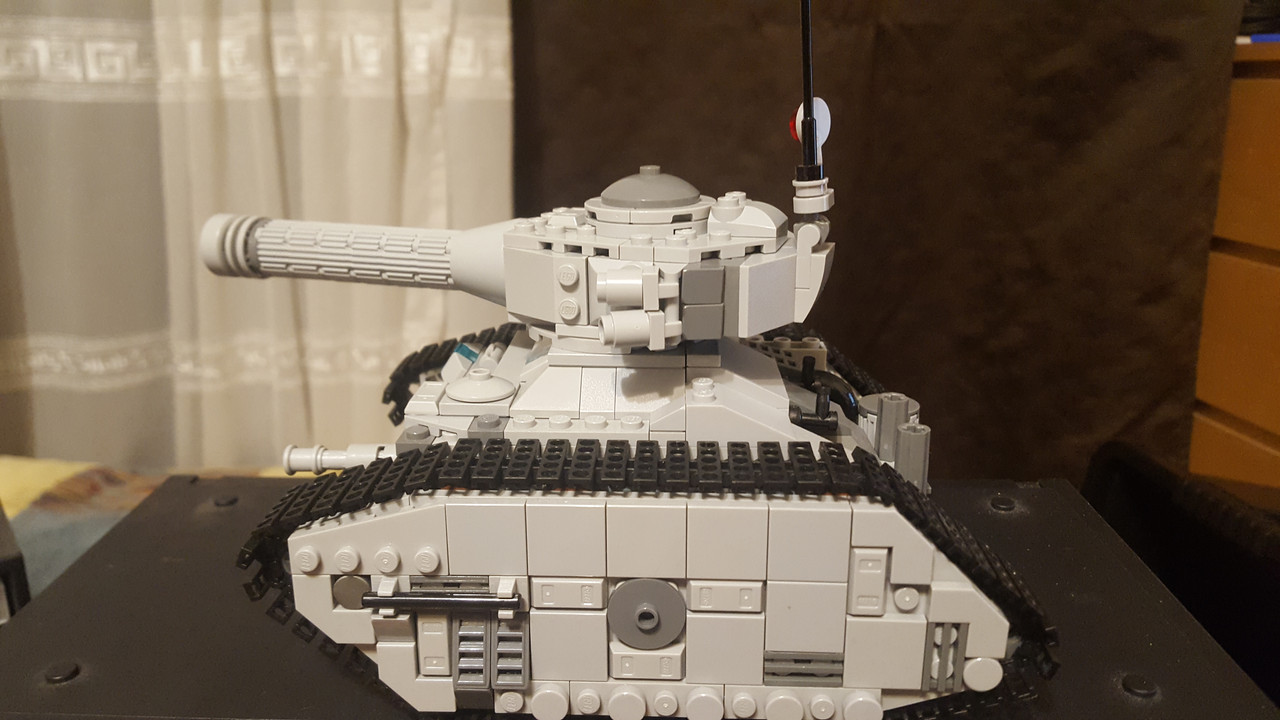 Warhammer 40k Leman Russ battle tank - RoLUG - Romanian LEGO® User Group