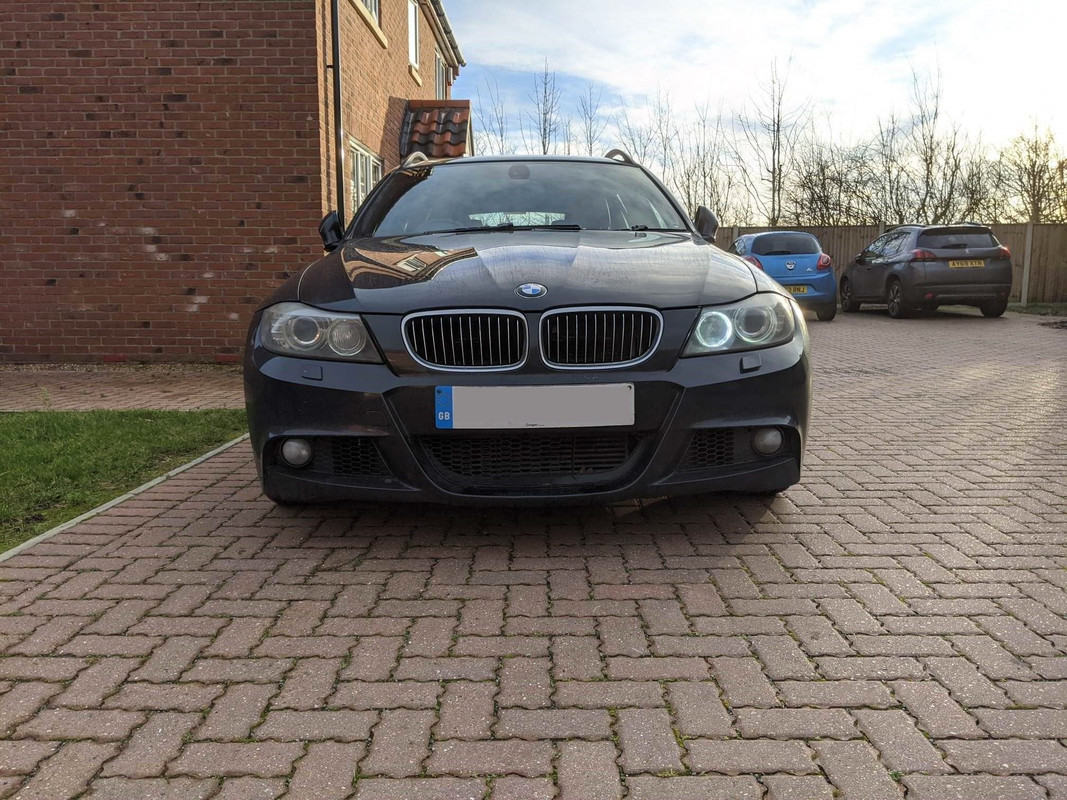 E91 LCI front lights (xenon)