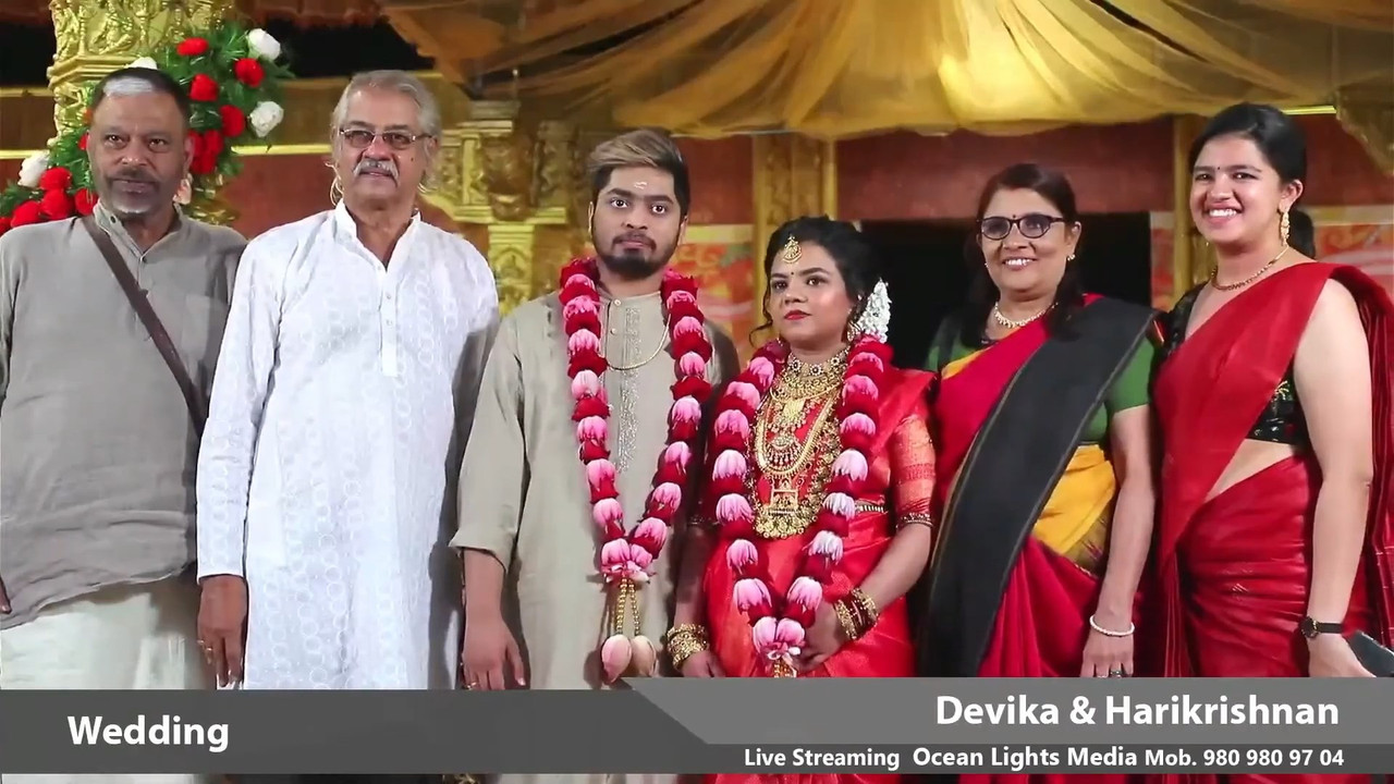 Beautiful malayali girls in lowhip, saree during wedding mp4 snapshot 01 05 661 — Postimages