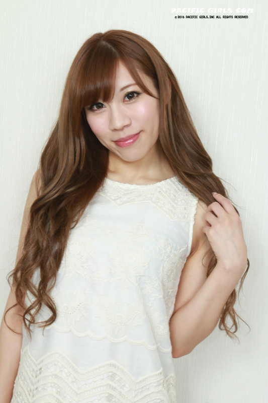 mina 003 — Postimages