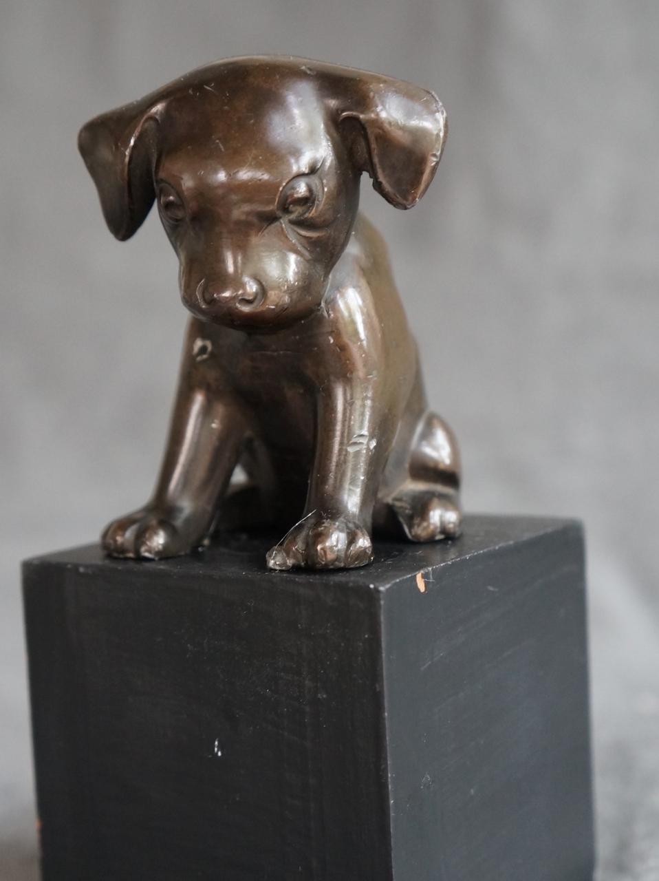 3570 001 — Postimages