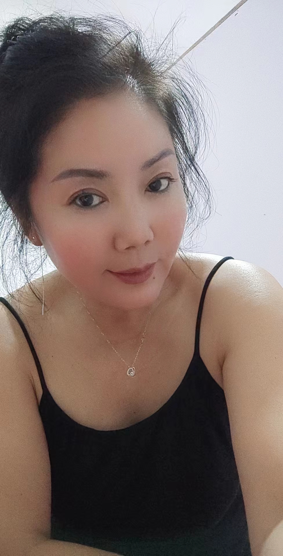 742 C1 E5 C 6 D9 E 4854 A38 E 8 C54666 CB79 D — Postimages