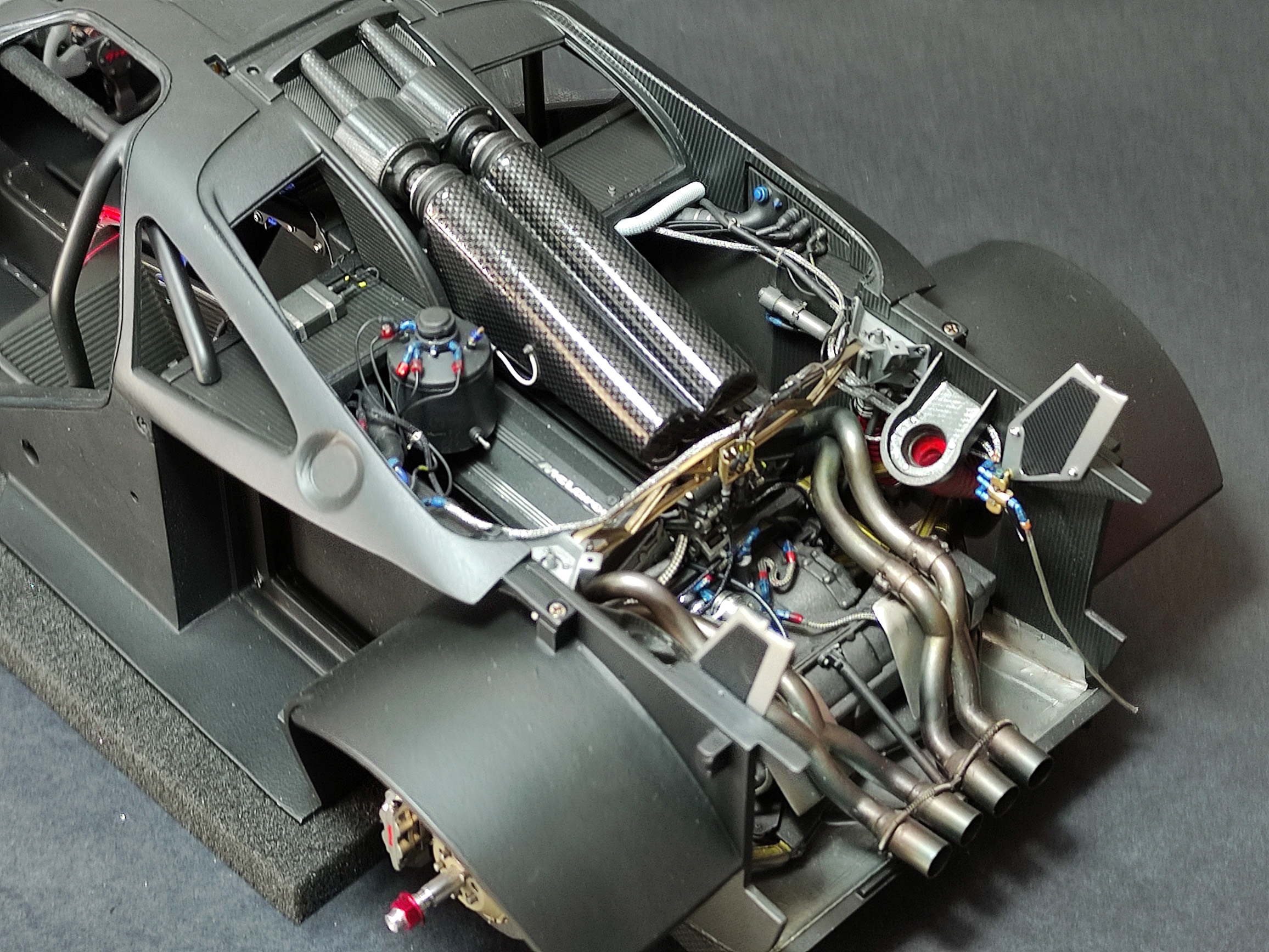 Mclaren F1 348 — Postimages