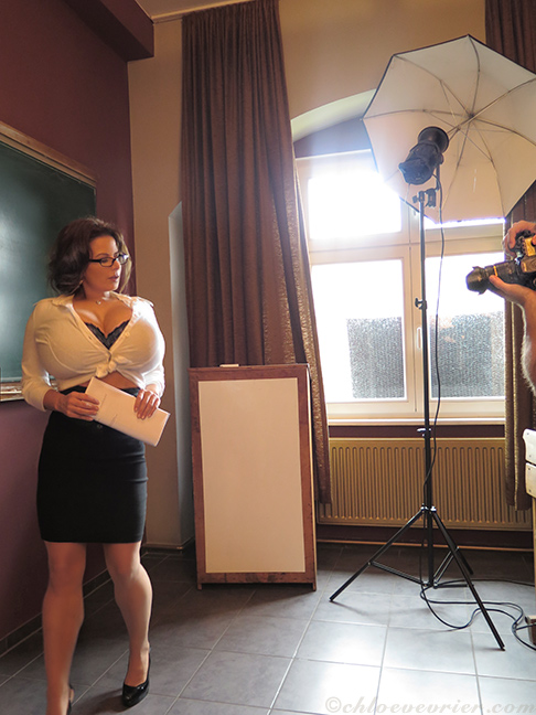 d2287 02 — Postimages