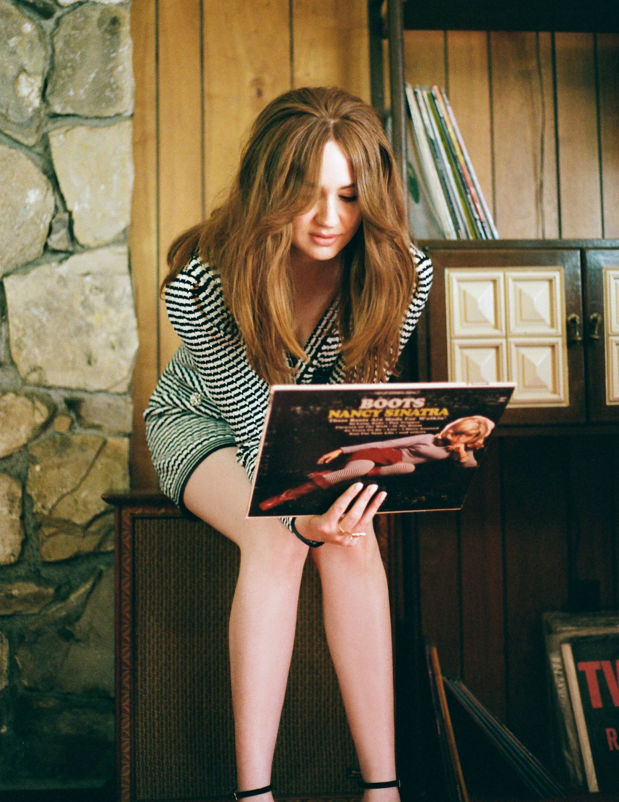 Karen Gillan Issue 9 110 — Postimages